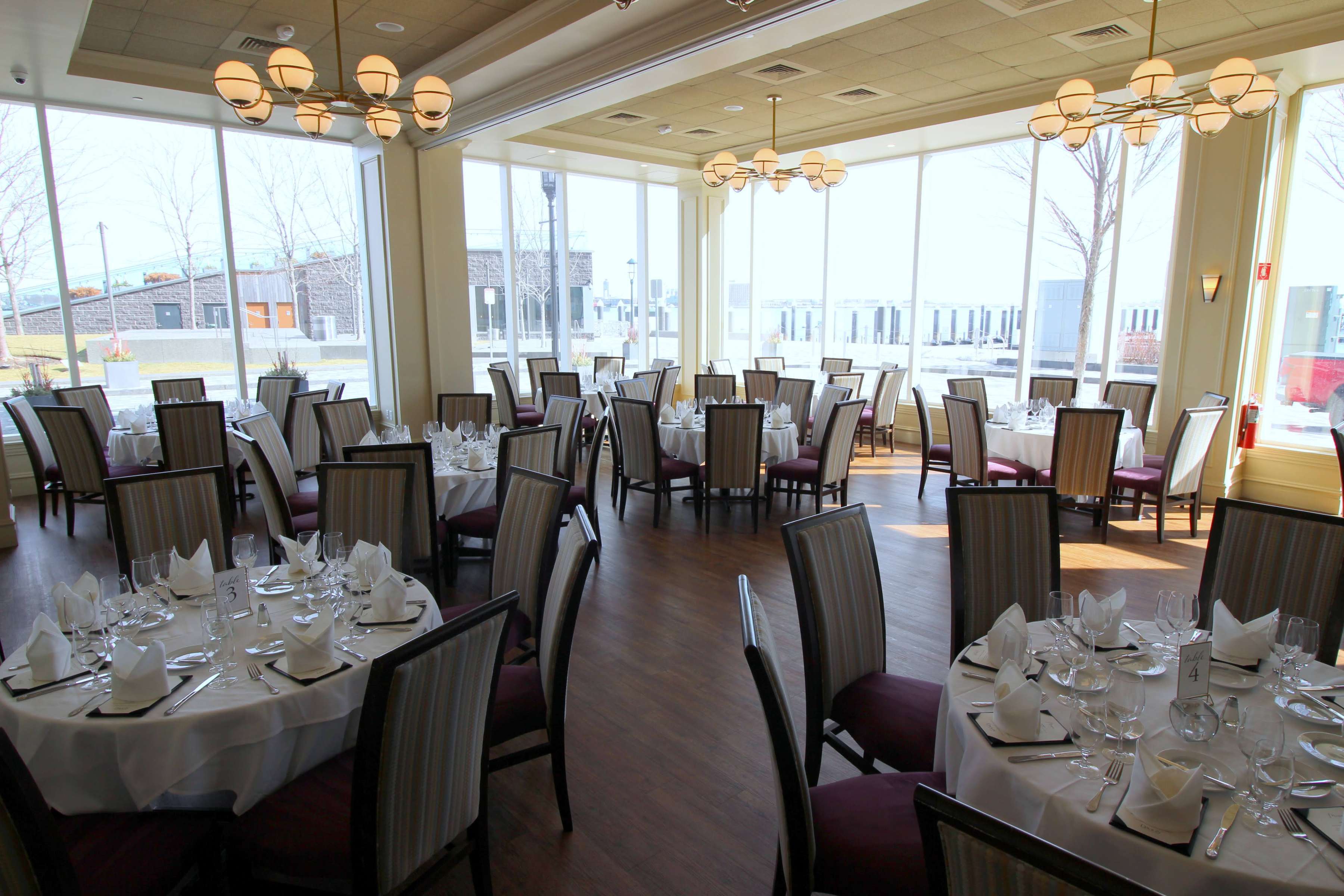 Boston Seaport | Davio’s